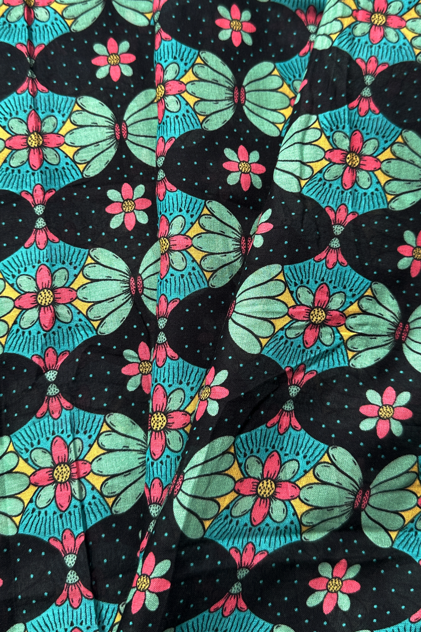 Geometric Fusion in Cotton Mull - Breathable Cotton Fabric – The Print ...